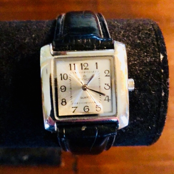 Minicci | Accessories | Black Leather Watch | Poshmark